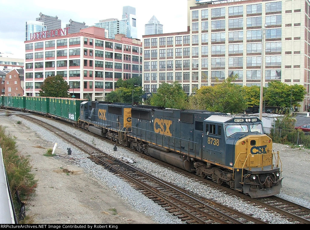 CSX 8738 Q703-23
